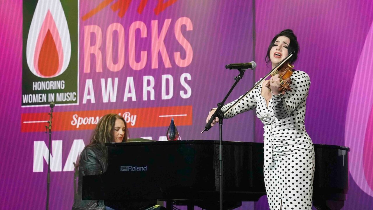 TOP 10 HIGHLIGHTS FROM THE 2025 SHE ROCKS AWARDS - Visión Music Magazine