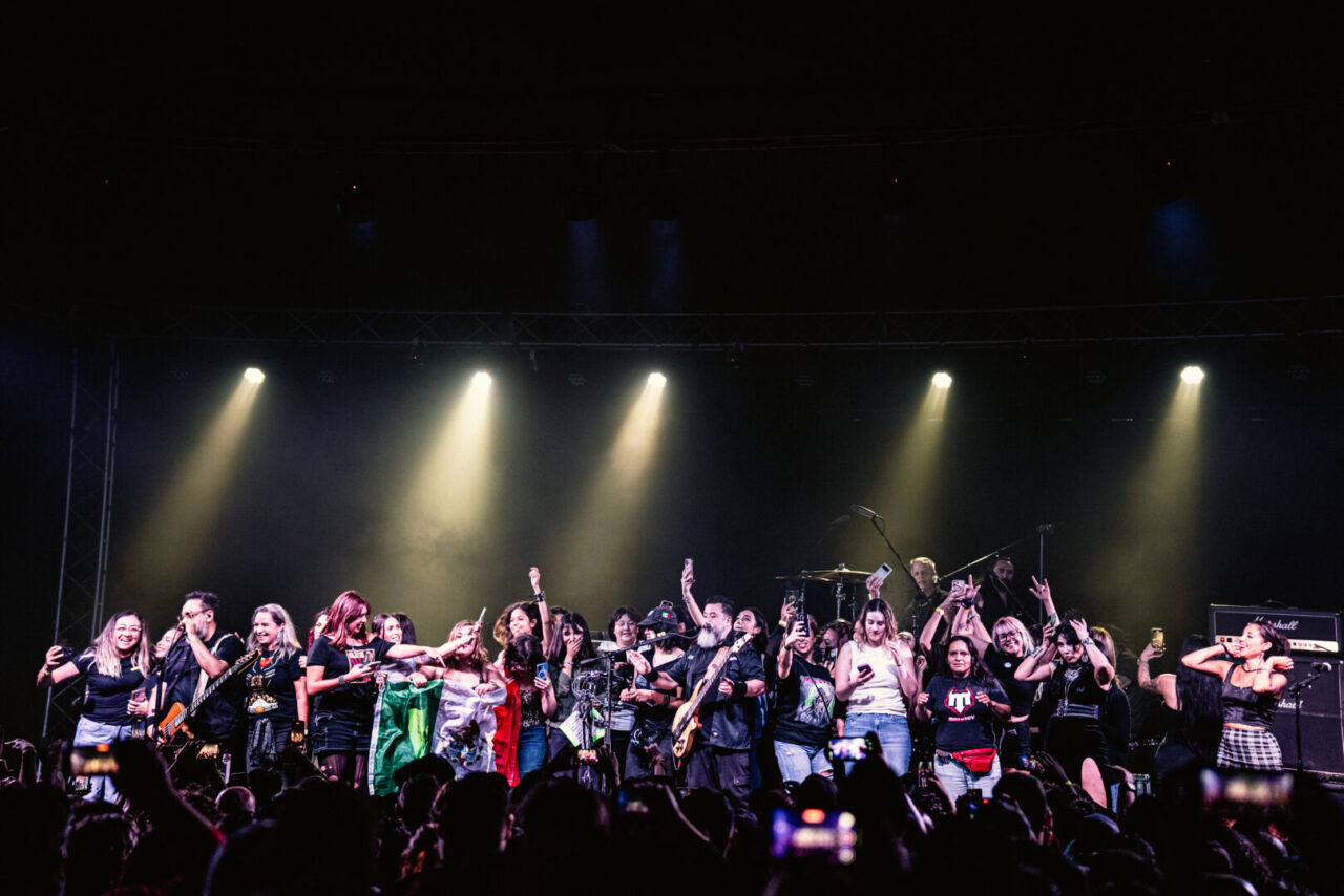 30 YEARS OF MOLOTOV: THE BAND CELEBRATED THEIR LEGACY WITH A SOLD-OUT ...