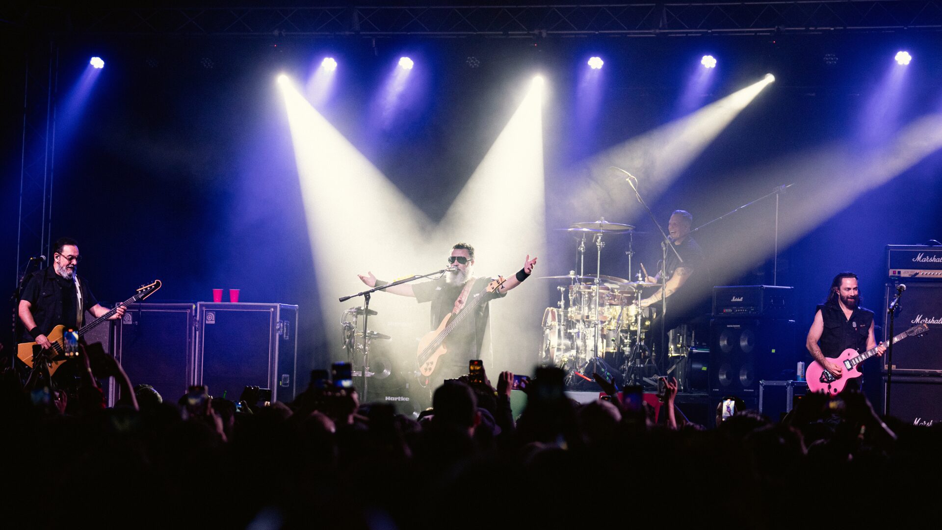 30 YEARS OF MOLOTOV: THE BAND CELEBRATED THEIR LEGACY WITH A SOLD-OUT ...